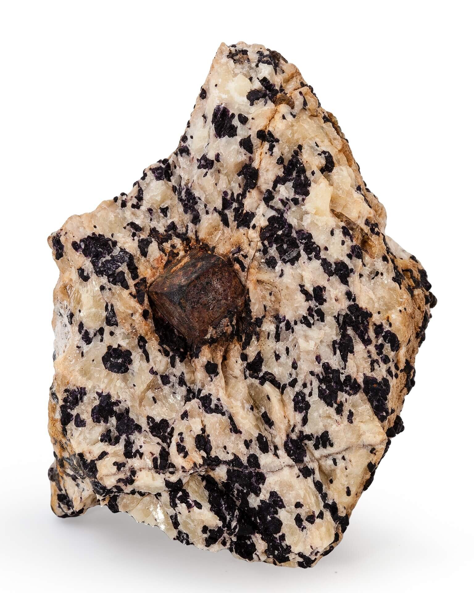 Uraninite. Madawaska Mine (Faraday Mine). Faraday Township. | Lot ...