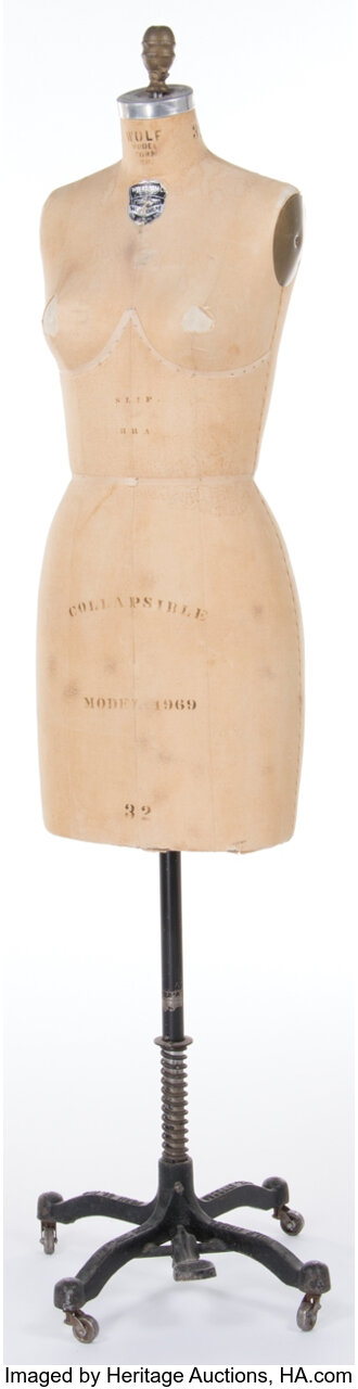 Studio Wolf Model 1969 collapsible dress form.... Movie/TV | Lot #1589 ...