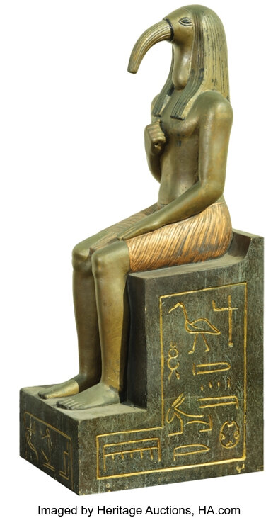 Set piece with seated figure with Ibis head from Cleopatra. ... | Lot ...