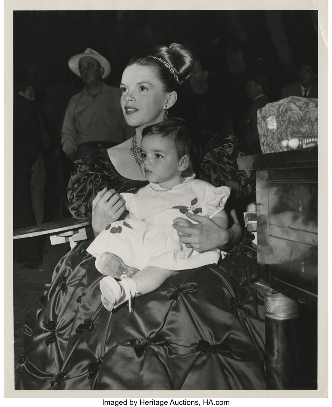 Liza Minnelli (4) baby photographs on set with her mother.... | Lot ...