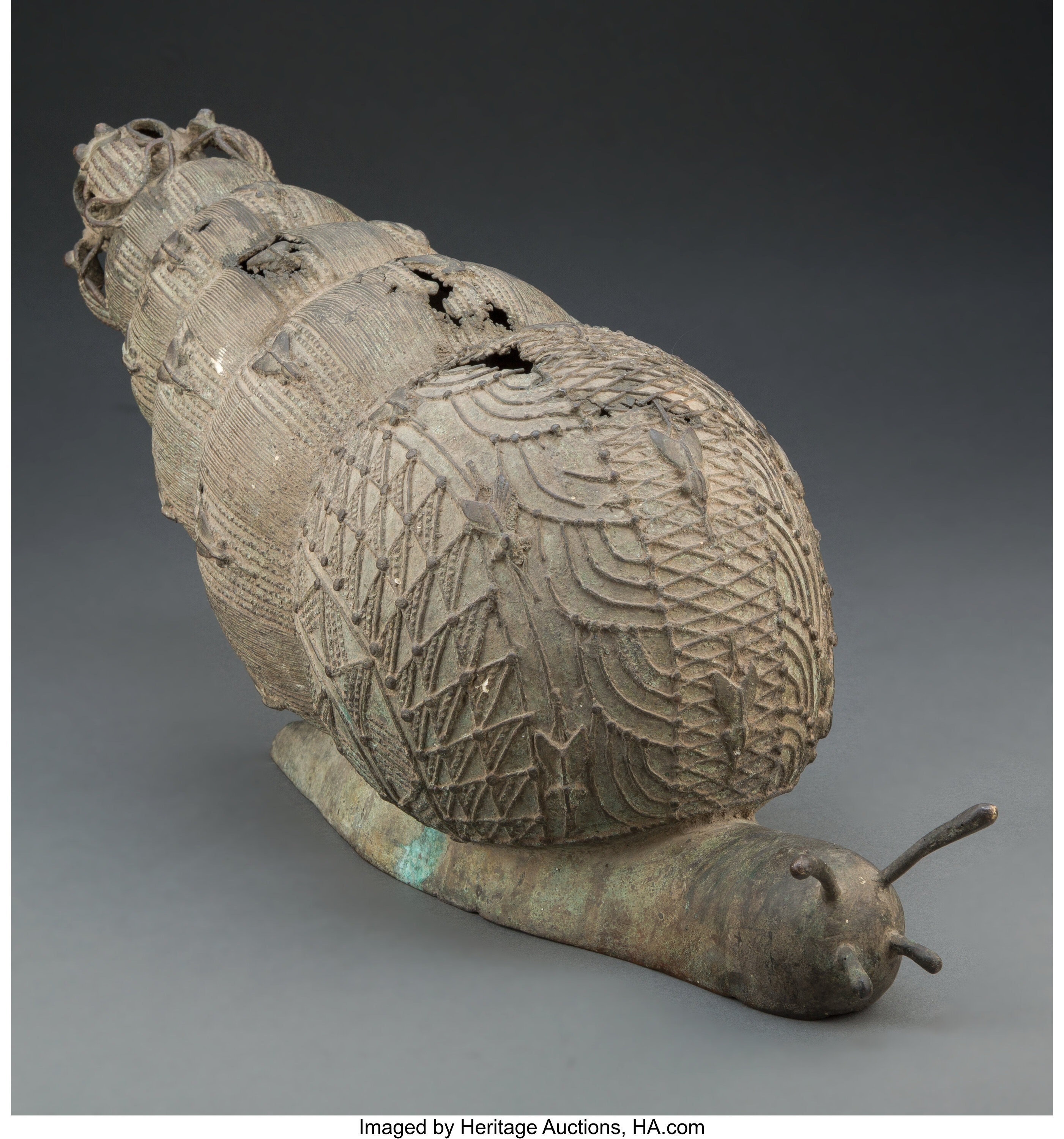 A Large Igbo-Ukwu Ritual Vessel... Tribal Art | Lot #70238 | Heritage ...