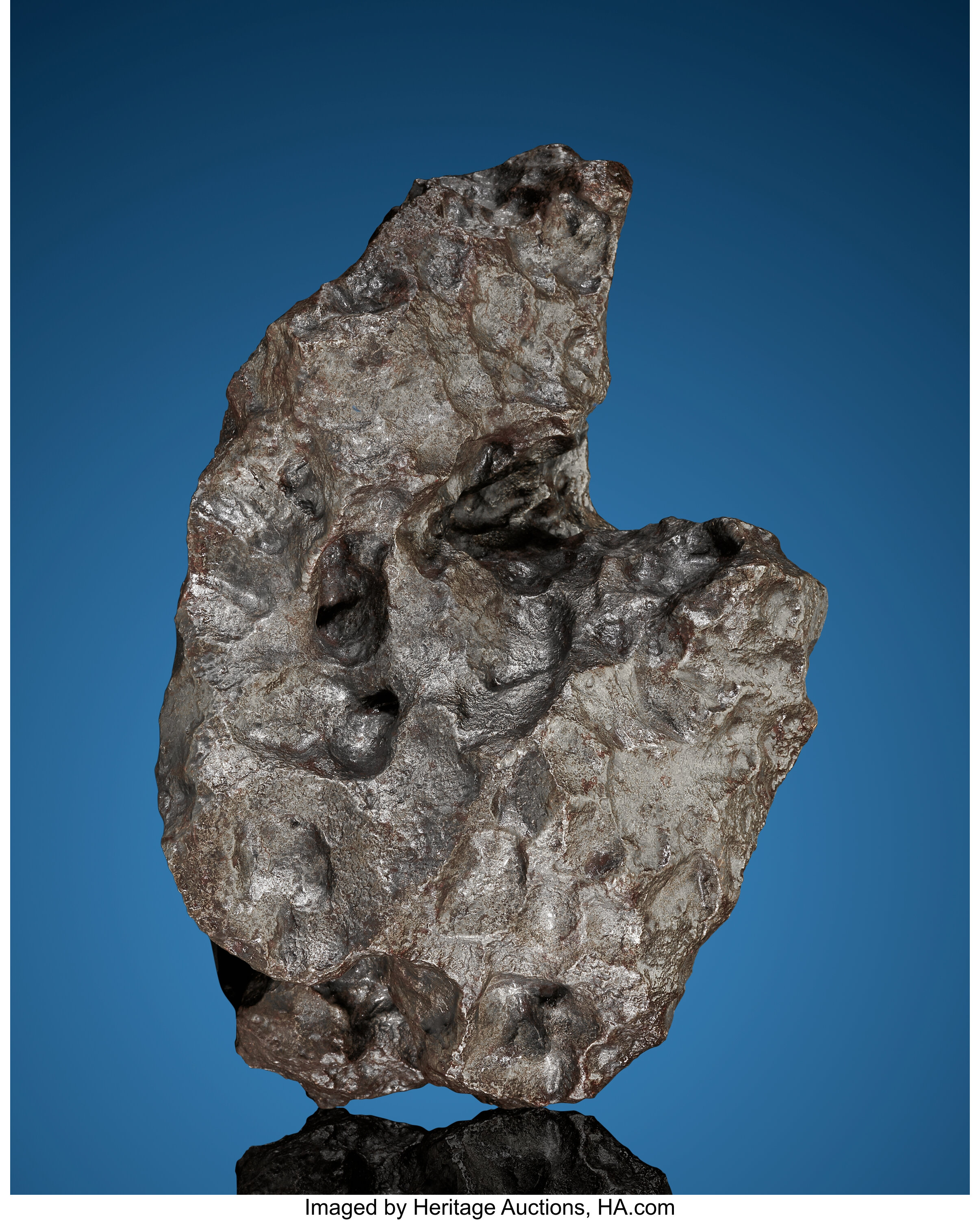 Campo del Cielo Meteorite. Iron, IAB-MG. Chaco, Argentina. Found: | Lot ...