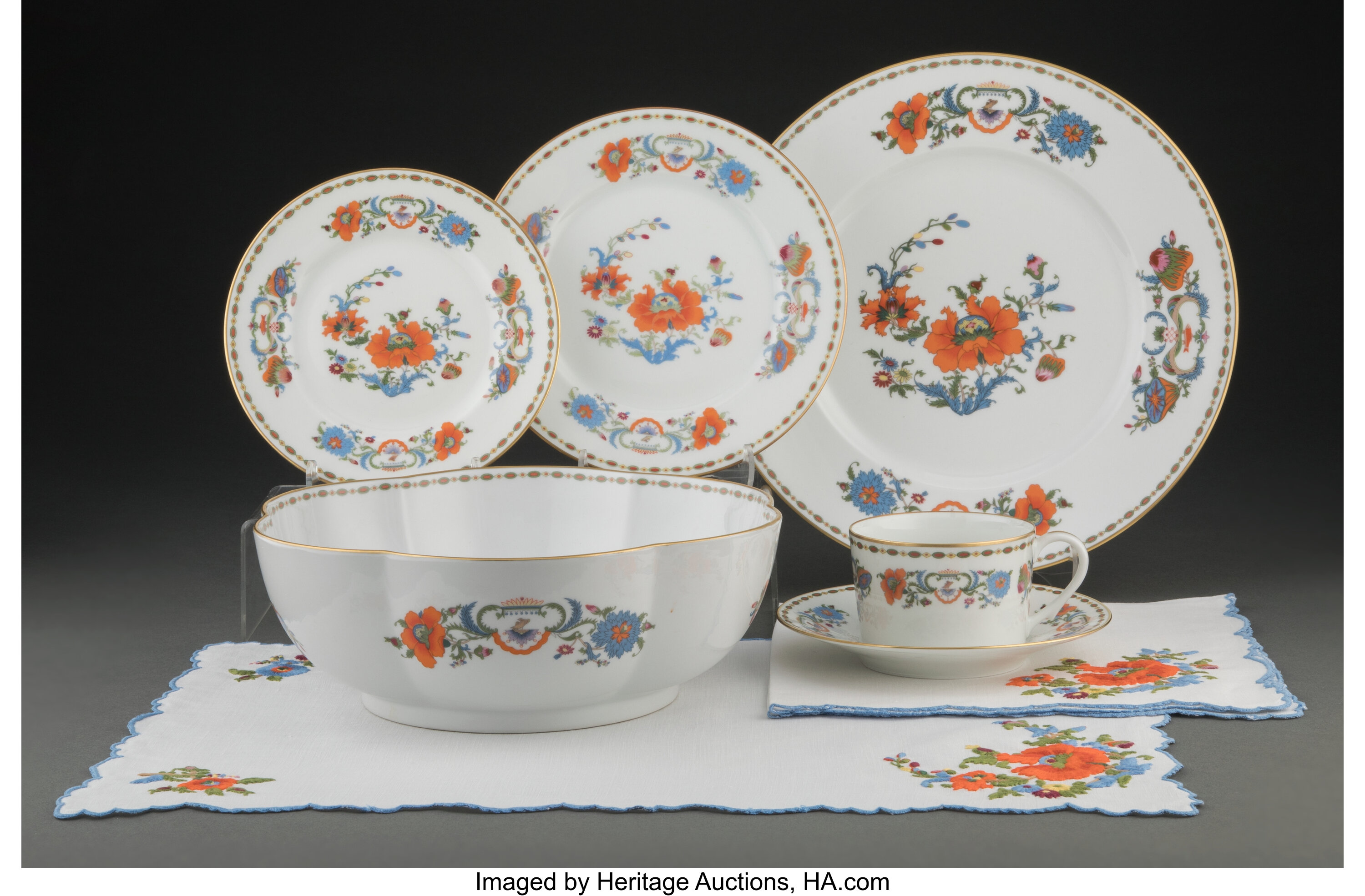 A Thirty-One-Piece Limoges Ceralene Vieux Chine Pattern | Lot #63127 ...