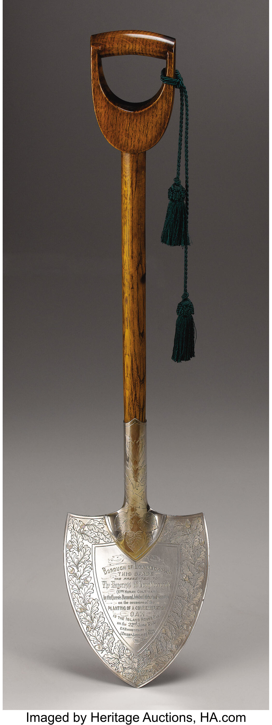 Queen Victoria Diamond Jubilee Ceremonial Spade. 1897. With oak | Lot ...