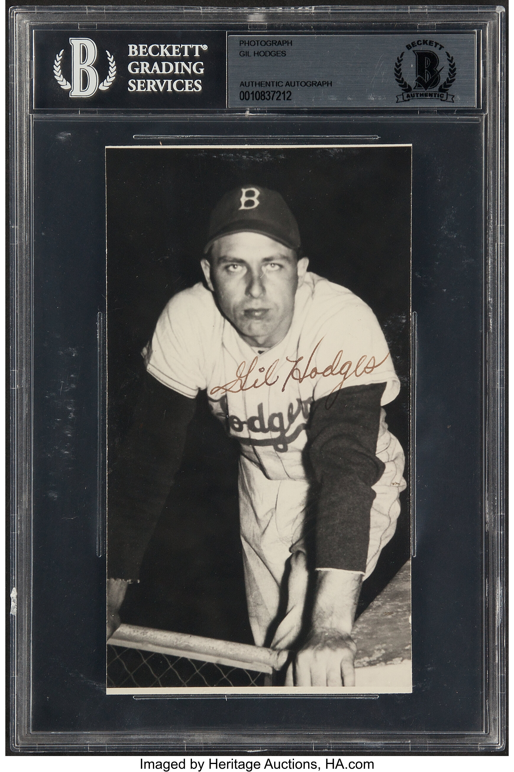 Gil Hodges Signed Photograph. ... Baseball Collectibles Photos | Lot ...