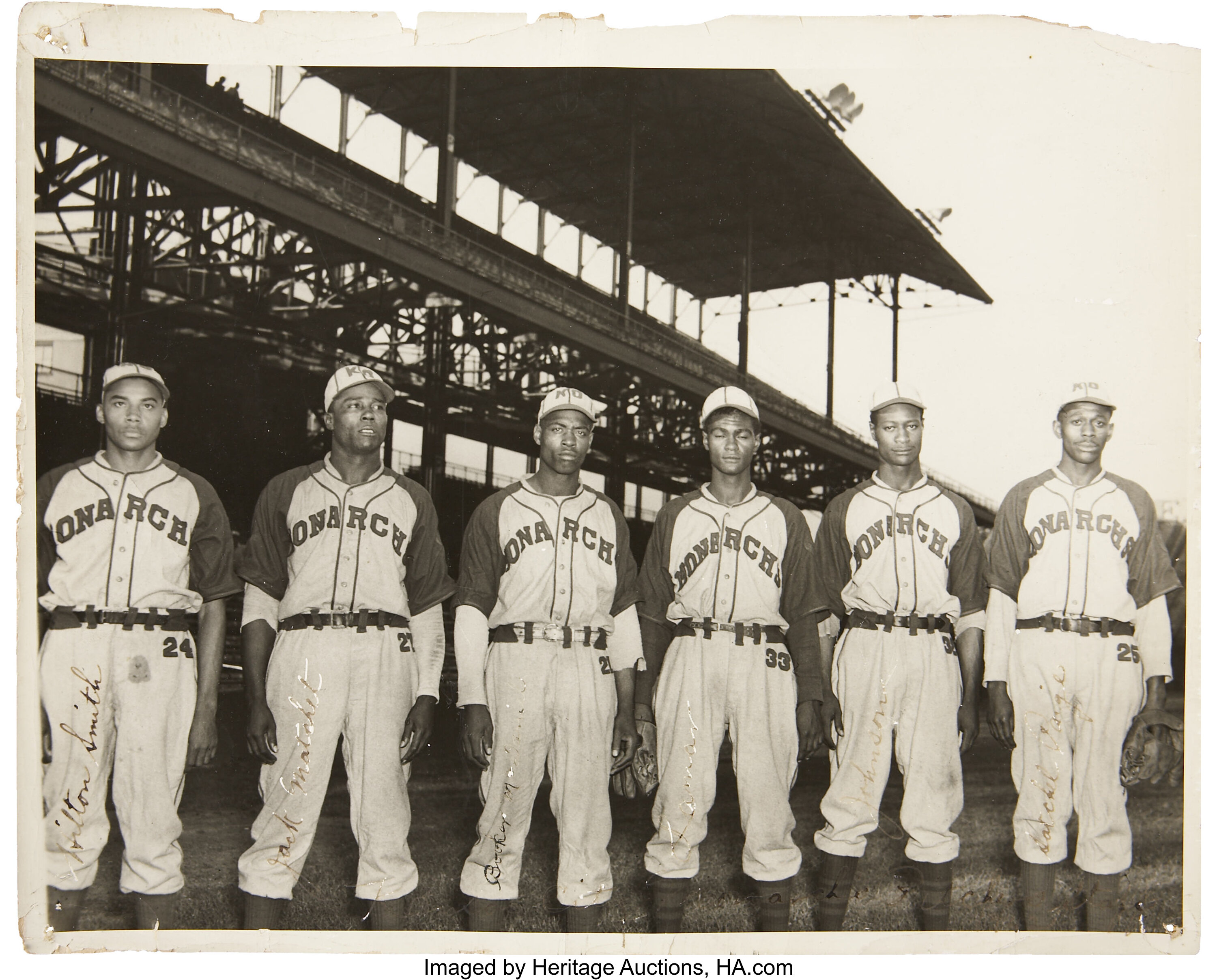 1942 Kansas City Monarchs Pitching Staff Signed Photograph.... | Lot ...