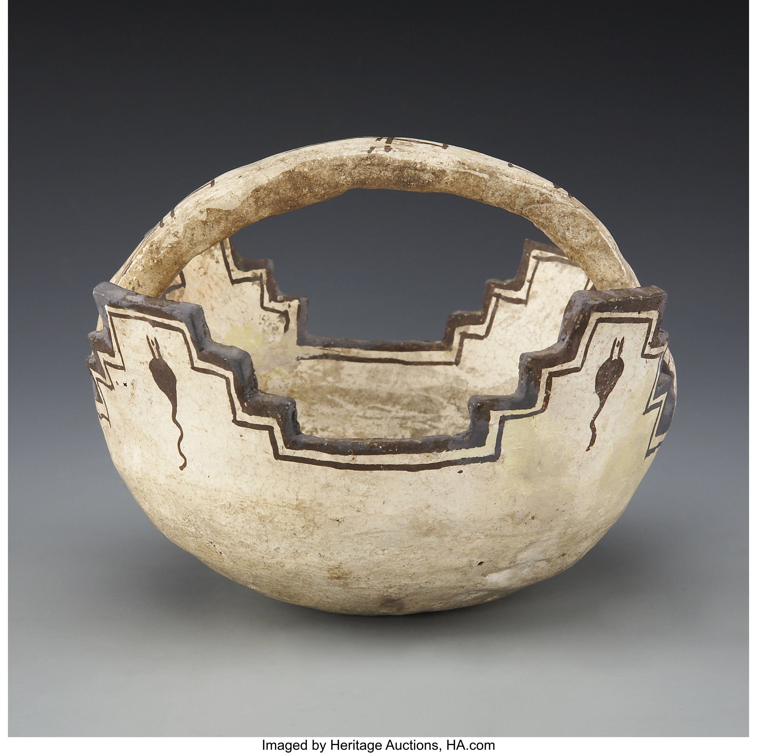 A ZUNI BLACK-ON-WHITE CEREMONIAL DISH. c. 1930... American Indian | Lot ...