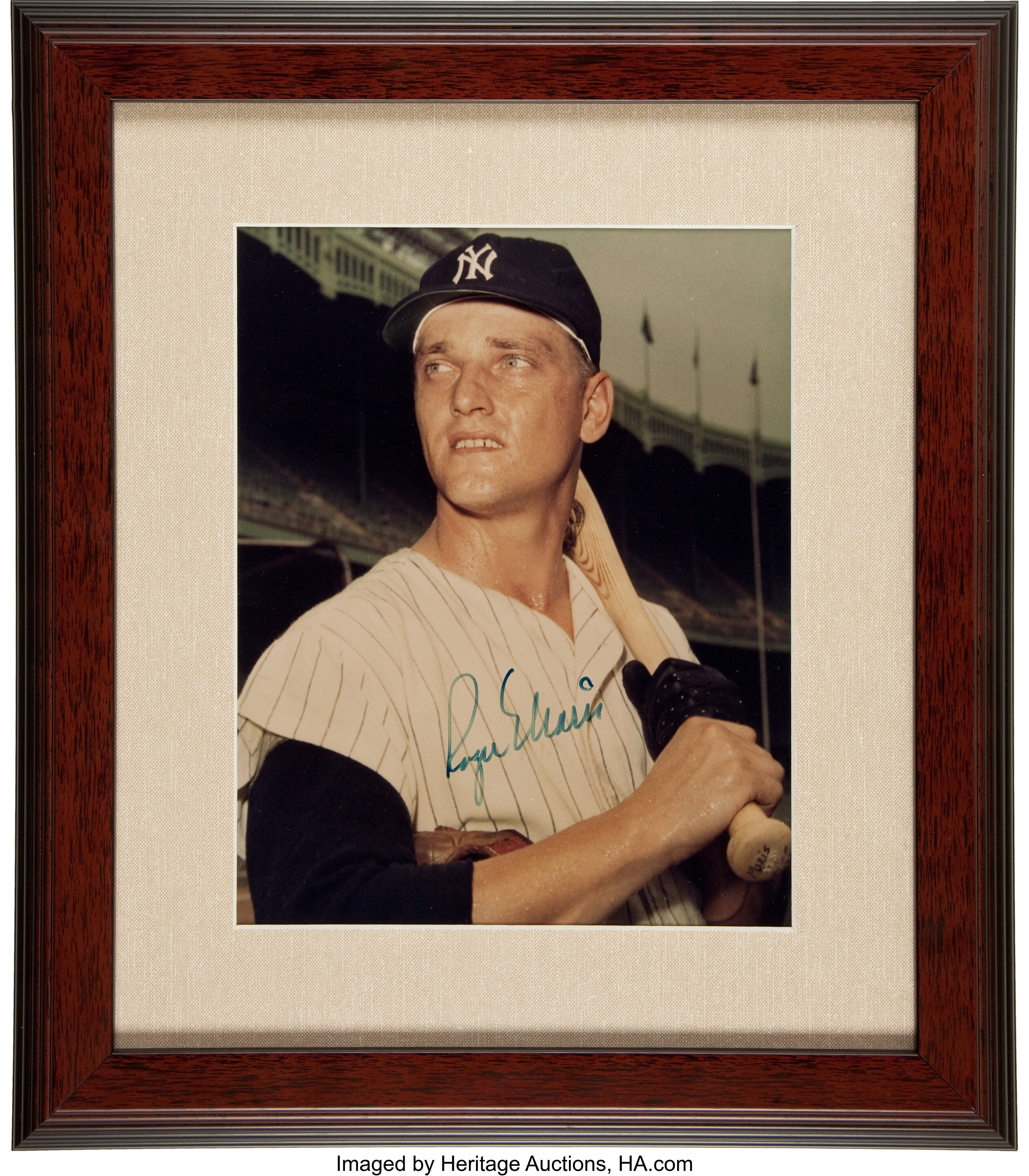 Roger Maris Signed Photograph.... Baseball Collectibles Photos | Lot ...