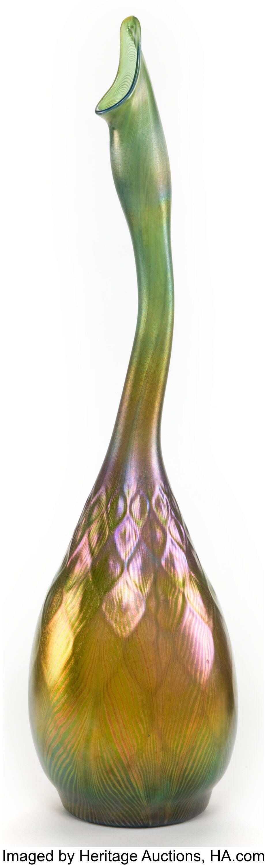 TIFFANY STUDIOS FAVRILE GLASS VASE . Favrile glass | Lot #62022 ...